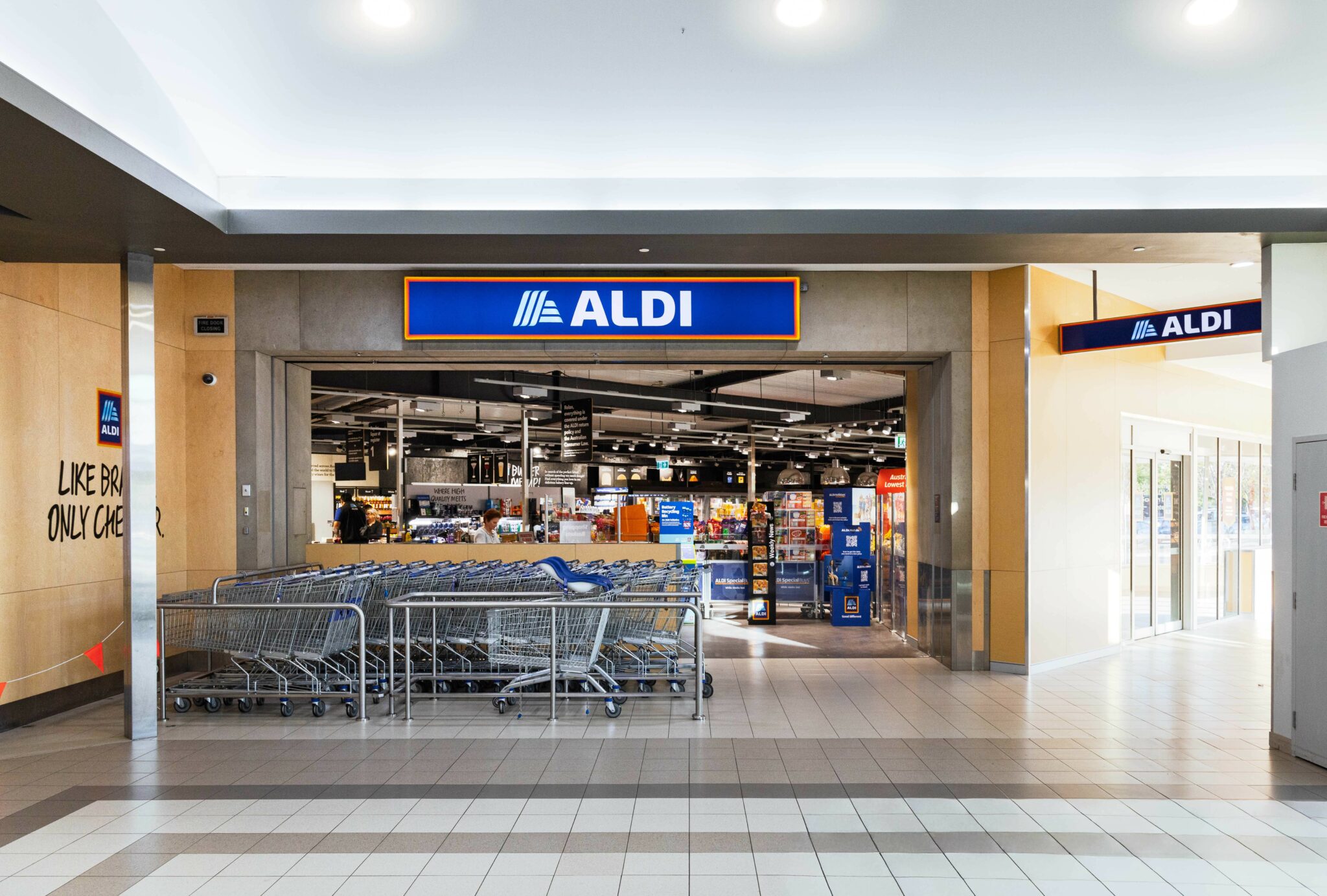Aldi - Lakes Shopping Centre